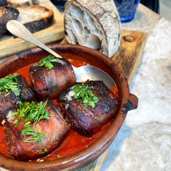 AVEC RIVER NORTH - Updated July 2024 - 602 Photos & 235 Reviews - 141 W ...