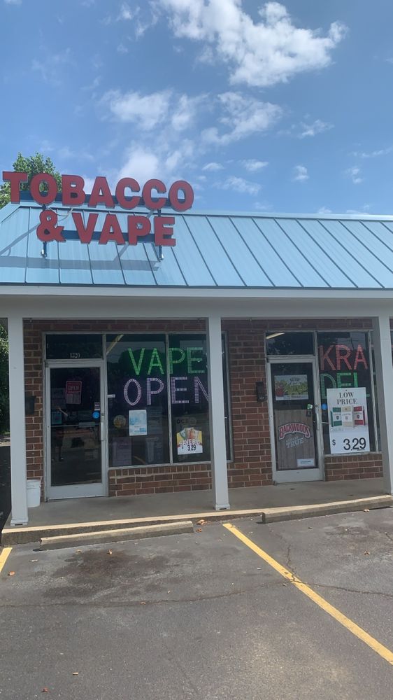 HICKORY SMOKEZ - Updated October 2024 - 1320 US Hwy 70 SW, Hickory ...