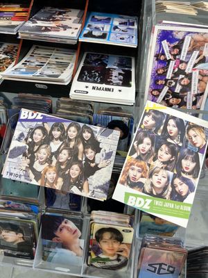 KPOP AND GIFTS - Updated October 2025 - 17 Photos - 10346 Metcalf Ave ...