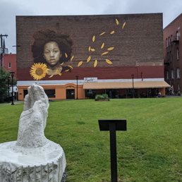 ROOTS THE RESTAURANT - Updated January 2026 - 295 Photos & 433 Reviews ...