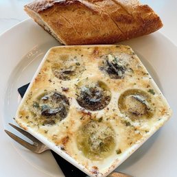 BAZATI - Updated January 2026 - 144 Photos & 146 Reviews - 550 Somerset ...