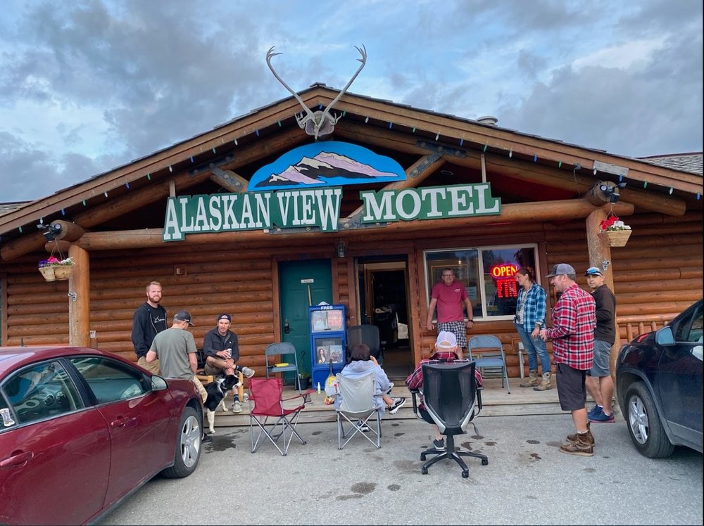 ALASKAN VIEW MOTEL - Updated October 2025 - 11 Reviews - 2650 E Parks ...