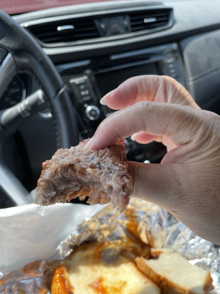 ADAMS ROADSIDE BBQ - Updated August 2025 - 52 Photos & 57 Reviews ...