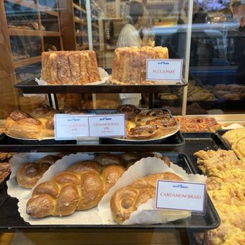 SLUYS POULSBO BAKERY - Updated November 2024 - 1028 Photos & 897 ...