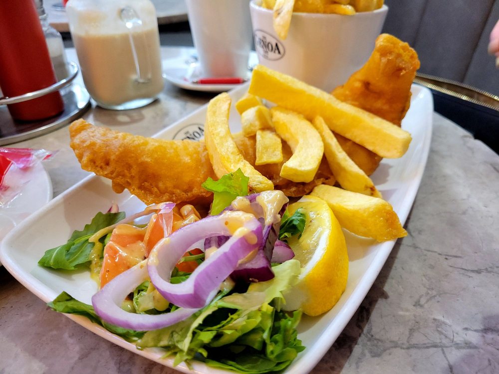 THE GENOA - Updated April 2024 - 10 Photos - 5 The Square, Warrenpoint ...