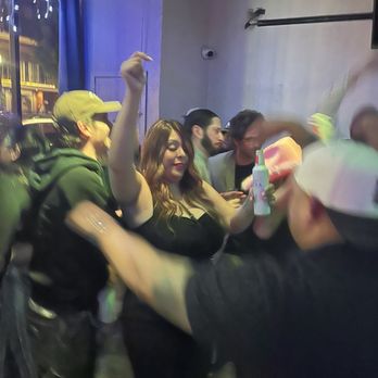 THE LIBRARY - Updated December 2025 - 32 Photos & 110 Reviews - 723 ...