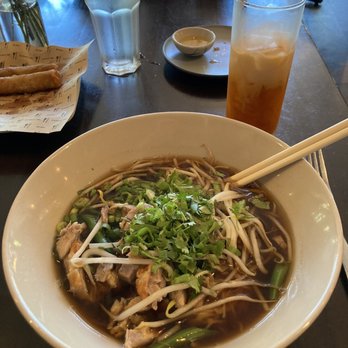 MI SEN NOODLE BAR - 376 Photos & 364 Reviews - 630 Congress St ...
