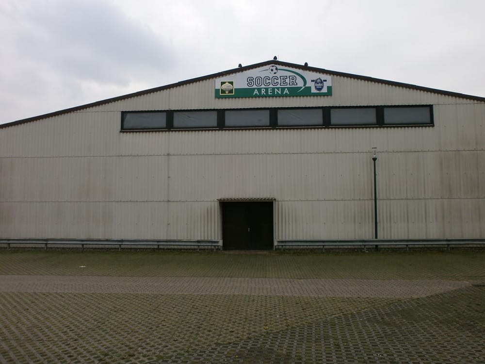 SOCCER ARENA - Updated June 2024 - Hans-Böckler-Str. 136 A, Hürth ...