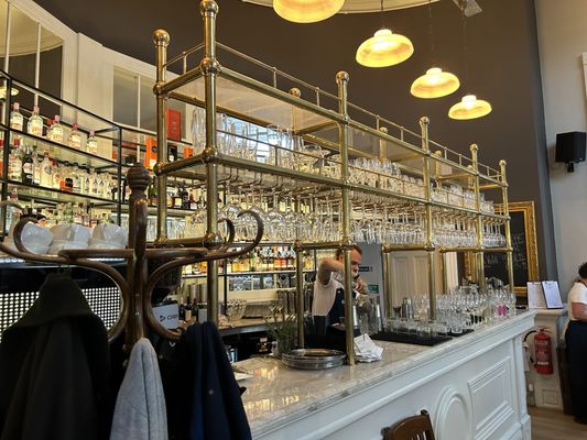 HOWIES - Updated December 2025 - 360 Photos & 216 Reviews - 10-14 ...