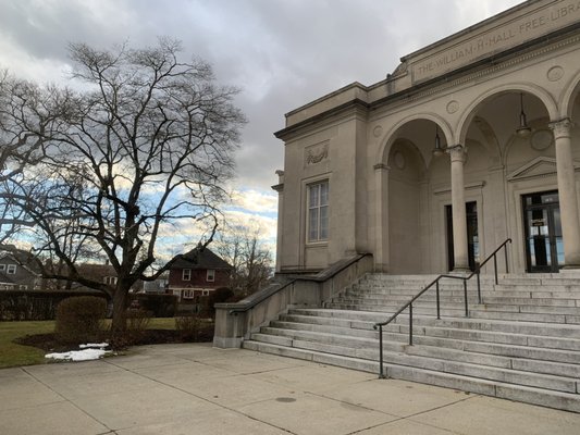 CRANSTON PUBLIC LIBRARY - WILLIAM HALL LIBRARY - Updated September 2025 ...