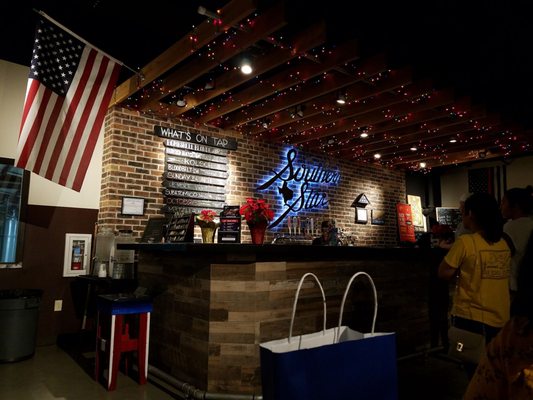 SOUTHERN STAR BREWING - 82 Photos & 62 Reviews - 3525 N Frazier St ...