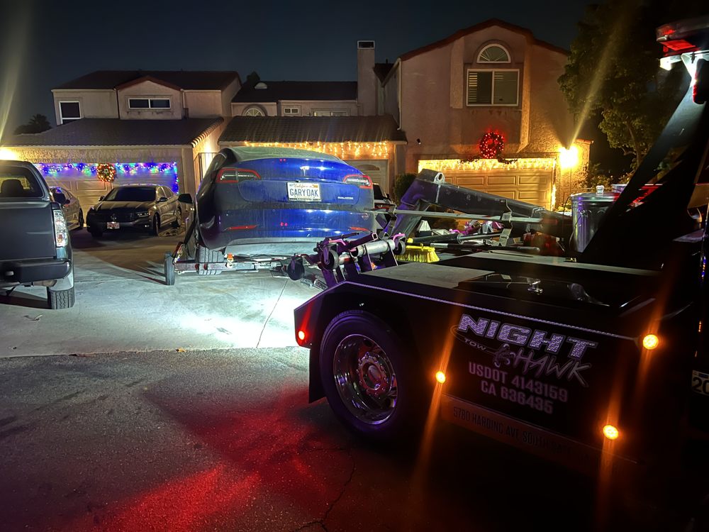 NIGHT HAWK TOW - 14 Photos - South Gate, California - Towing - Phone ...