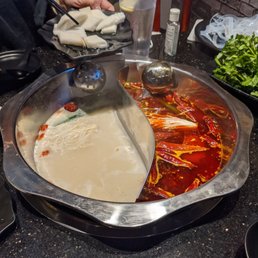 SUPREME HOT POT - Updated December 2024 - 275 Photos & 168 Reviews ...