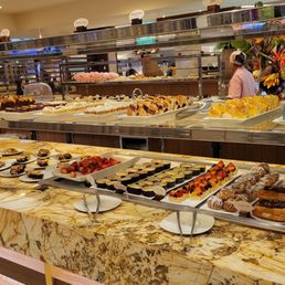 TOUCAN CHARLIE’S BUFFET & GRILLE - Updated August 2025 - 3234 Photos ...