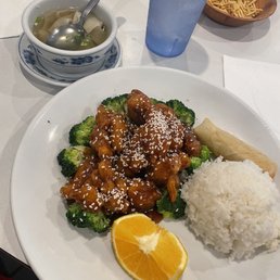 ROYAL WOK CHINESE RESTAURANT - 155 Photos & 160 Reviews - 2560 Royal Ln ...