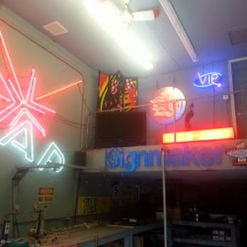 MAUI NEON & SIGNS - Updated May 2026 - 38 Photos - 2000 Maui Veterans ...