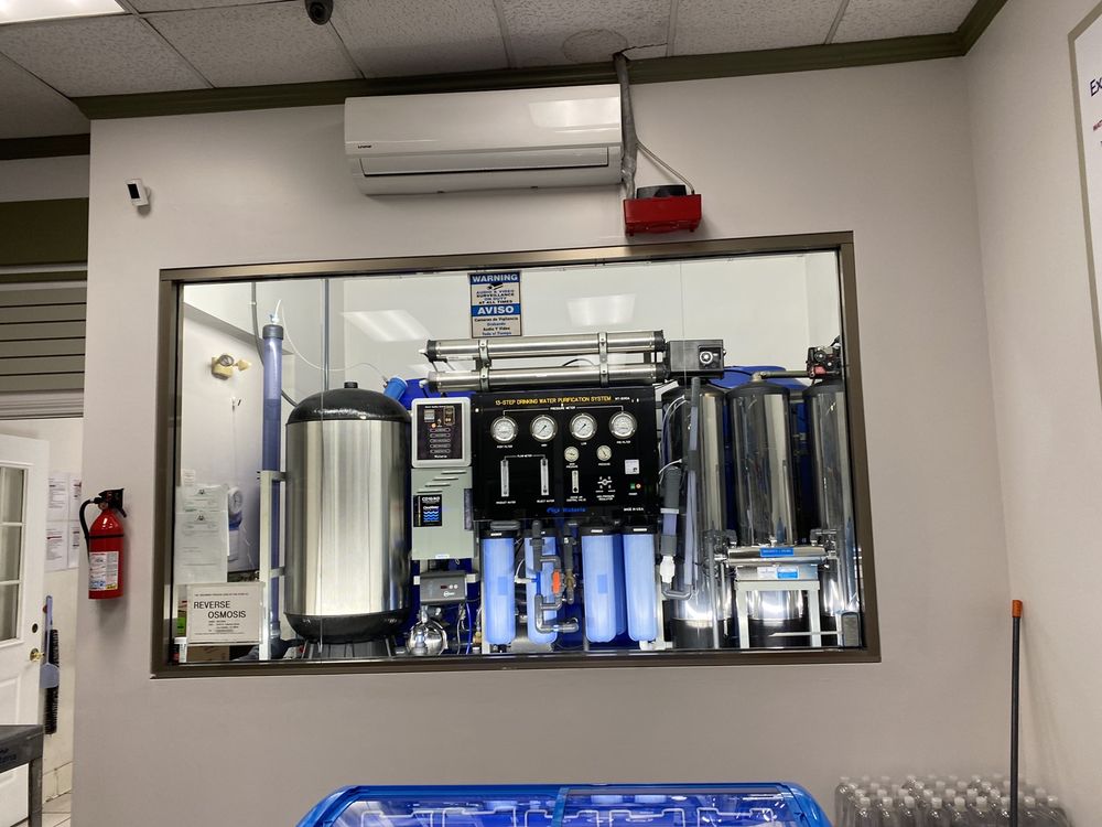 WATERIA - Updated December 2025 - 17 Photos & 34 Reviews - 6318 N ...