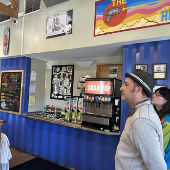 HI-POINTE DRIVE-IN - Updated August 2024 - 930 Photos & 947 Reviews ...