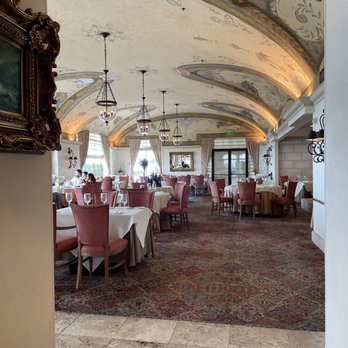 TRUMP NATIONAL GOLF CLUB RESTAURANT - Updated August 2024 - 789 Photos ...