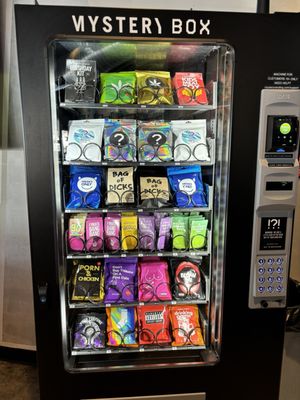 LITTLE MACHINE BEER - Updated October 2025 - 228 Photos & 185 Reviews ...