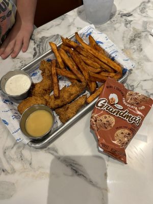 HUMDINGERS - Updated November 2024 - 144 Photos & 155 Reviews - 6300 ...