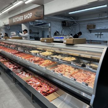 FEI LONG MARKET - Updated January 2026 - 10 Photos - 44-44 College ...