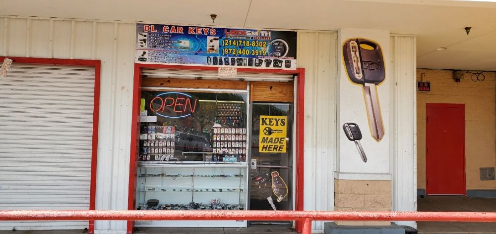 DL CAR KEYS - Updated July 2025 - 611 W Jefferson Blvd, Dallas, Texas ...