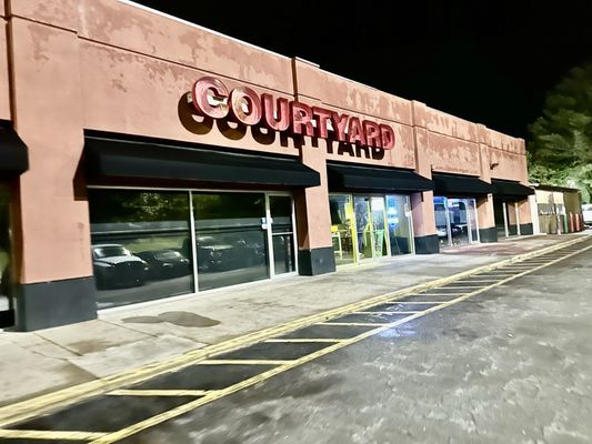 COURTYARD 280 OYSTER BAR & GRILL - Updated December 2025 - 80 Photos ...
