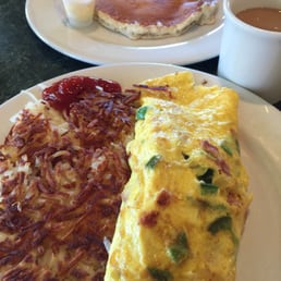 FLAMES COFFEE SHOP - Updated December 2025 - 251 Photos & 377 Reviews ...