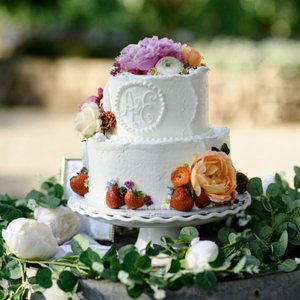 KRUMBS CAKES - 308 Photos & 255 Reviews - 1545 4th St, San Rafael, CA ...