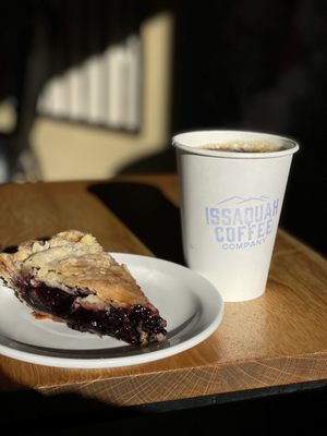 ISSAQUAH COFFEE COMPANY - Updated December 2025 - 419 Photos & 564 ...