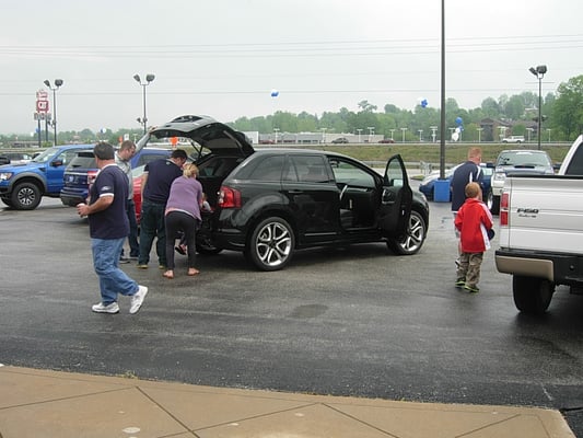 REUTHER FORD - Updated October 2025 - 26 Photos - 1325 McNutt St ...