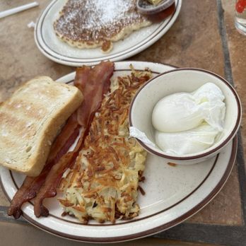 THE PATIO AT CHILLY JILLY’Z - Updated May 2025 - 92 Photos & 84 Reviews ...