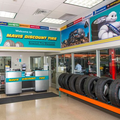 WELDON TIRE - Updated October 2025 - 21 Photos & 43 Reviews - 789 N ...