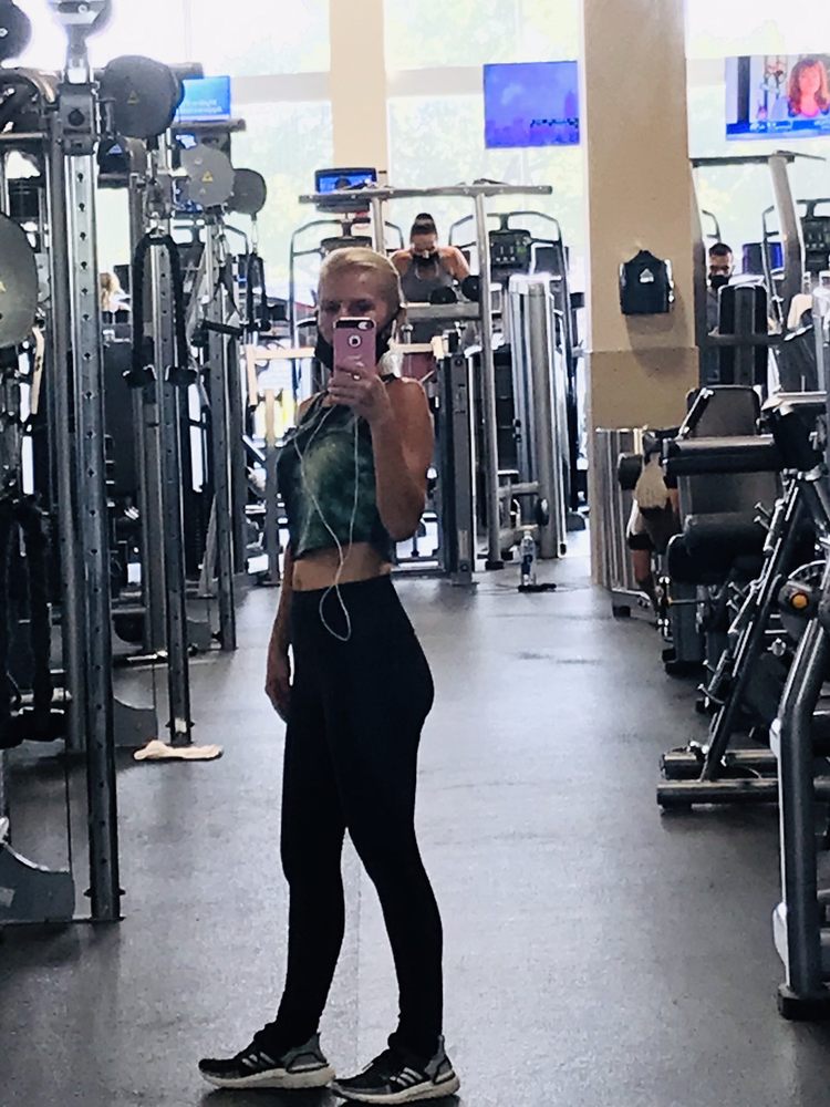 FITNESS FORMULA CLUBS PARK RIDGE - 17 Photos & 75 Reviews - 826 W Touhy ...