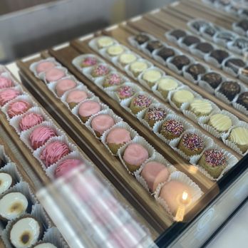 BUTTA CAKES - Updated October 2024 - 190 Photos & 179 Reviews - 20801 N ...