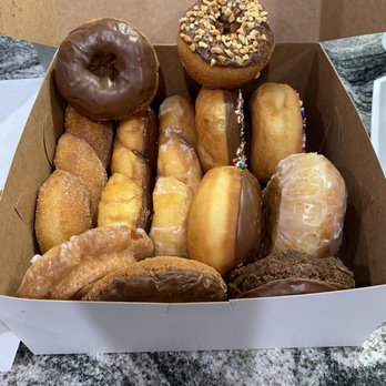 GOLDEN GATE DONUTS - Updated December 2025 - 42 Photos & 18 Reviews ...