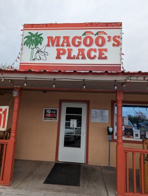 MAGOO’S PLACE - Updated June 2026 - 71 Photos & 174 Reviews - 905 E Ave ...