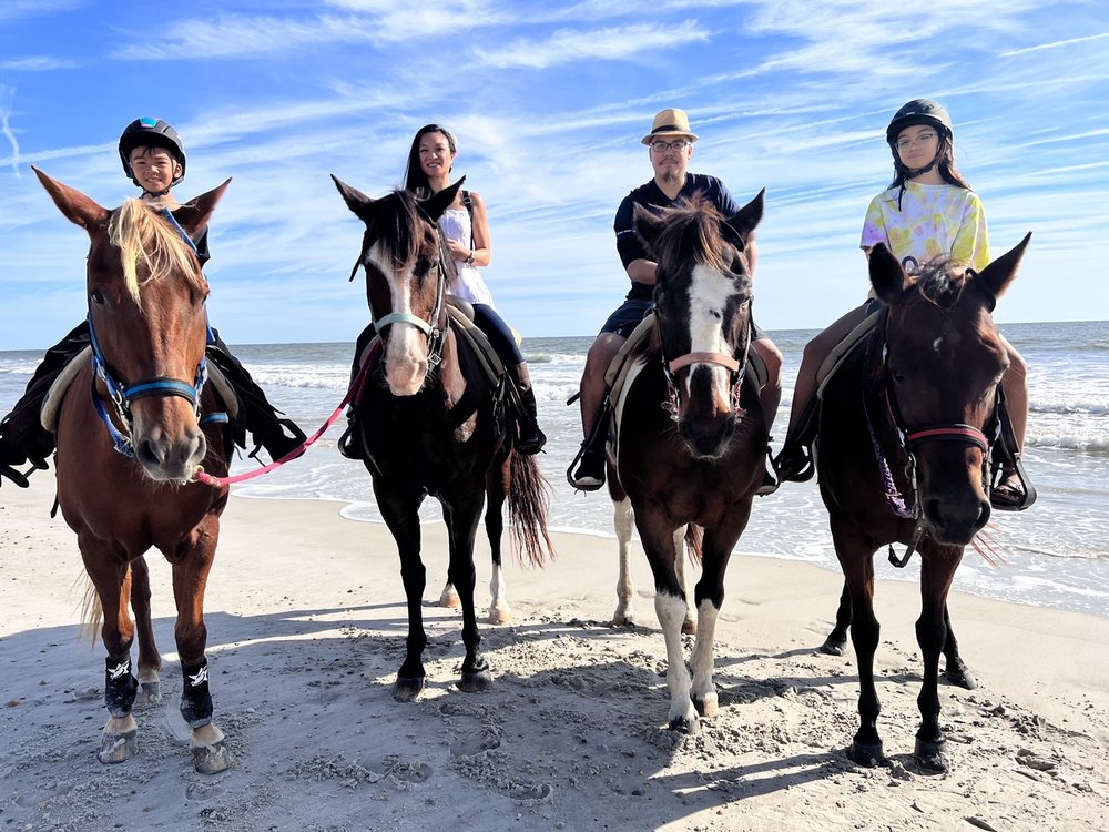 AMELIA ISLAND HORSEBACK RIDING - Updated September 2025 - 154 Photos & 76 Reviews - 4600 Peters ...
