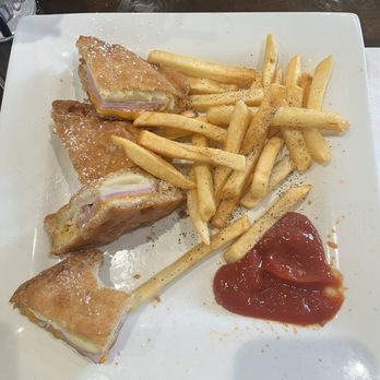 CHILL GRAPEVINE - Updated December 2025 - 301 Photos & 471 Reviews ...