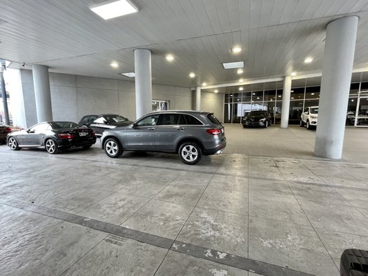 MERCEDES BENZ OF AUSTIN - Updated March 2025 - 141 Photos & 346 Reviews ...