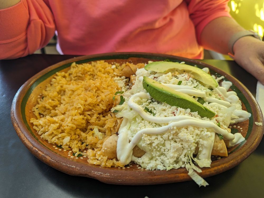 TAQUERIA LOS COMPADRES - Updated October 2025 - 28 Photos & 11 Reviews ...