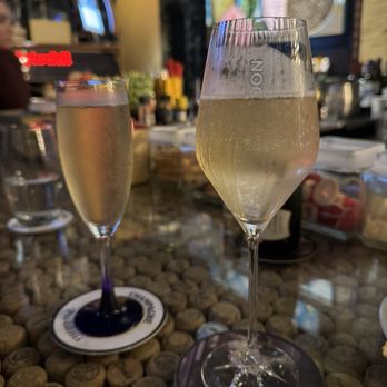 CHAMPAGNE PROBLEMS - Updated January 2025 - 99 Photos & 27 Reviews ...