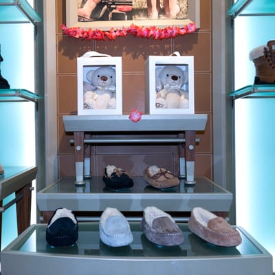 BOOT WORLD - Updated December 2025 - 16 Photos & 51 Reviews - 638 ...