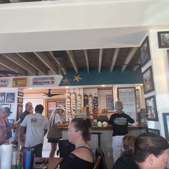 DOC’S BEACH HOUSE - Updated January 2026 - 452 Photos & 637 Reviews ...