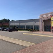 BOO WILLIAMS SPORTSPLEX - 71 Photos & 22 Reviews - 5 Armistead Pointe ...