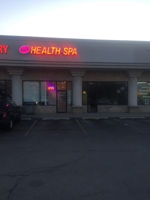 PINK HEALTH SPA - Updated December 2025 - 4634 N Cumberland Ave ...
