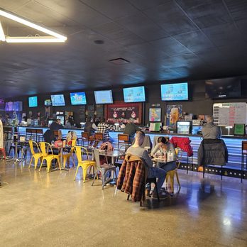 THE LAST LEVEL BAR & GAMES - Updated October 2025 - 10 Photos - 14281 ...