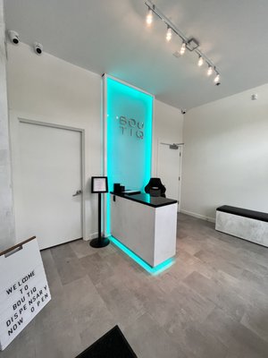 BOUTIQ - Updated September 2025 - 71 Maverick Square, Boston ...