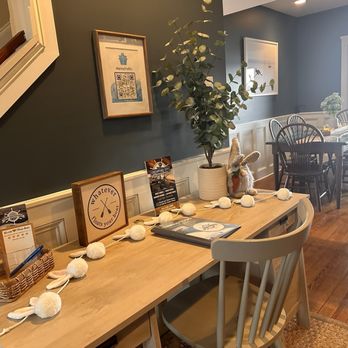 SHIP WATCH INN - Updated December 2025 - 46 Photos & 19 Reviews - 401 ...